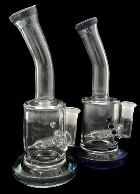 Quad Dot Water Pipe PCL3577 — Himalayan Group Inc.