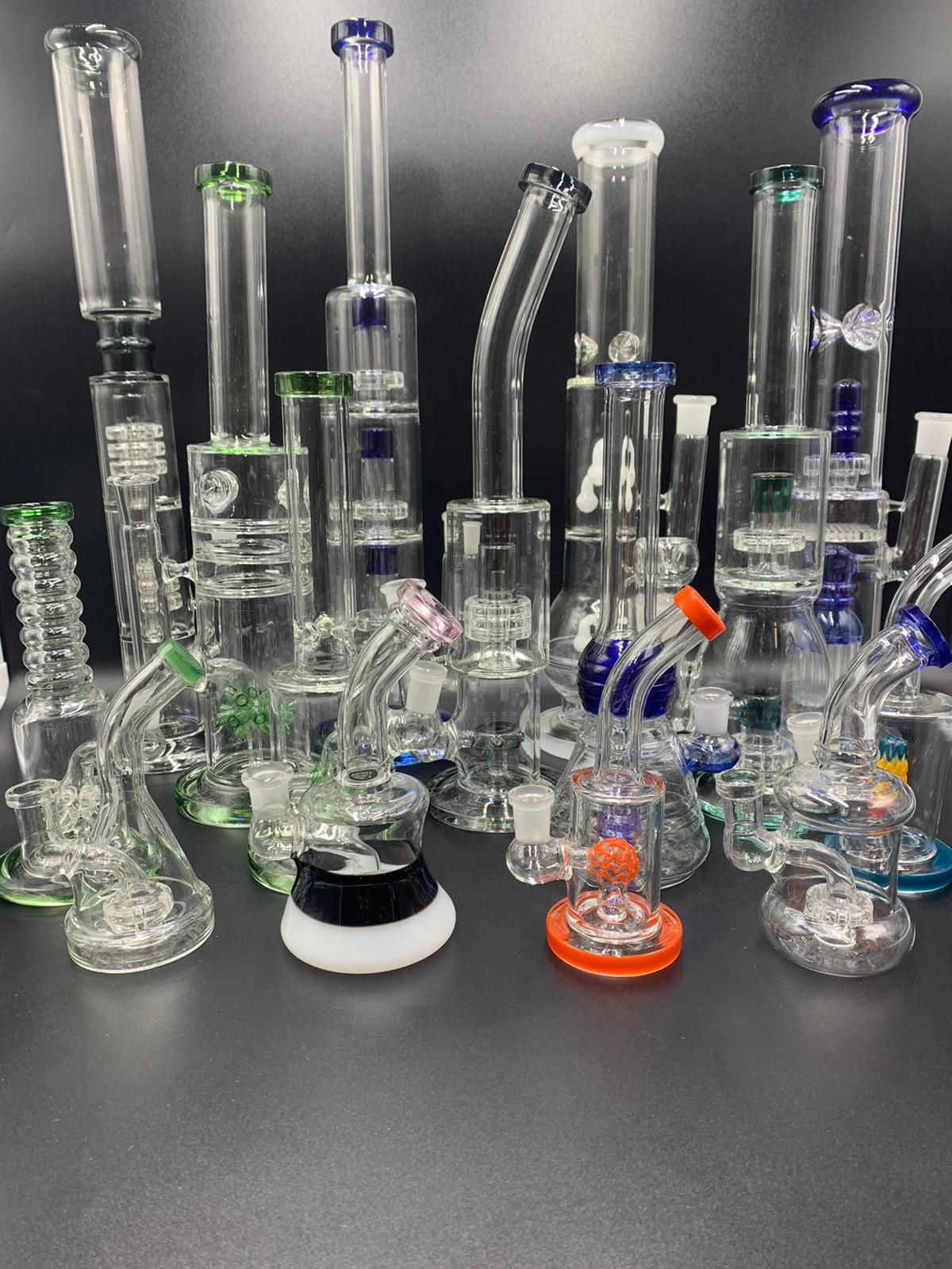 BRAND NEW GLASS WATER PIPE BUNDLE DEAL BD01 — Himalayan Group Inc.