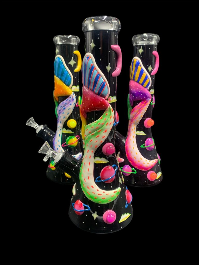 FISH DREAM ART BEAKER PCL8464 — Himalayan Group Inc.