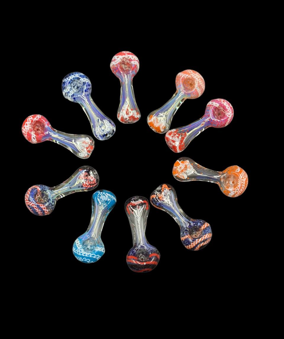 TWO TONE SQUIGGLY HAND PIPE RS3350 — Himalayan Group Inc.