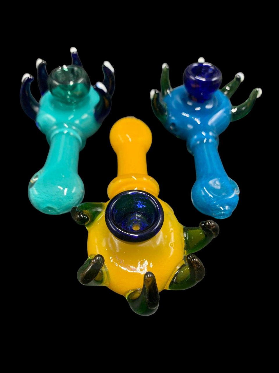 SPIKE CLAW HAND PIPE RS3446 — Himalayan Group Inc.