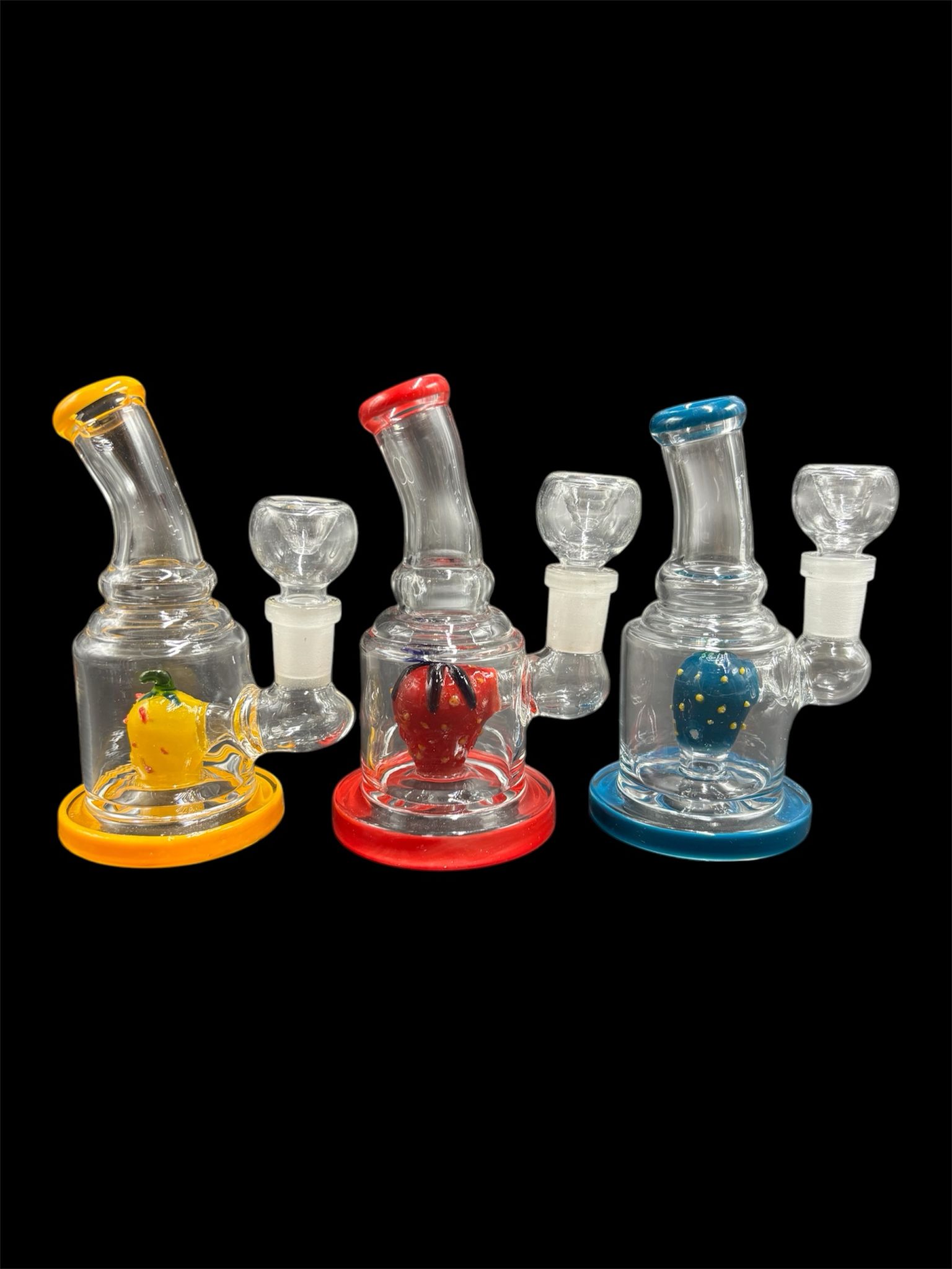 COLOR FRUIT WATER PIPE PCL8561 — Himalayan Group Inc.