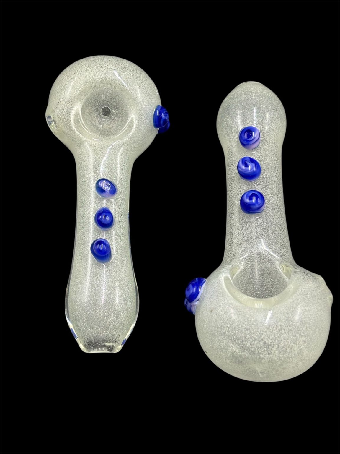 GLOW IN THE DARK TRI-BUMP HAND PIPE RS3516 — Himalayan Group Inc.